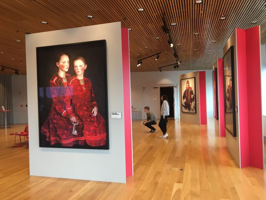 Umeå's Cultural Crossroads : The Library - Study in Sweden