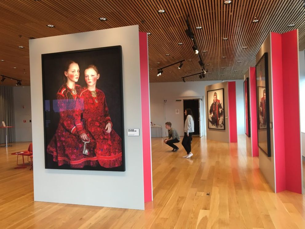 Umeå's Cultural Crossroads : The Library - Study in Sweden