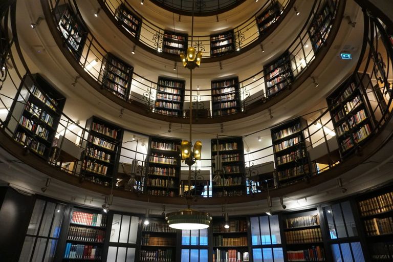 Almost A Year in Review: Stockholm School of Economics (SSE) - Study in ...